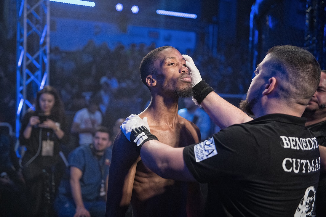Mlambo dedicates his comeback fight to SBG Ireland